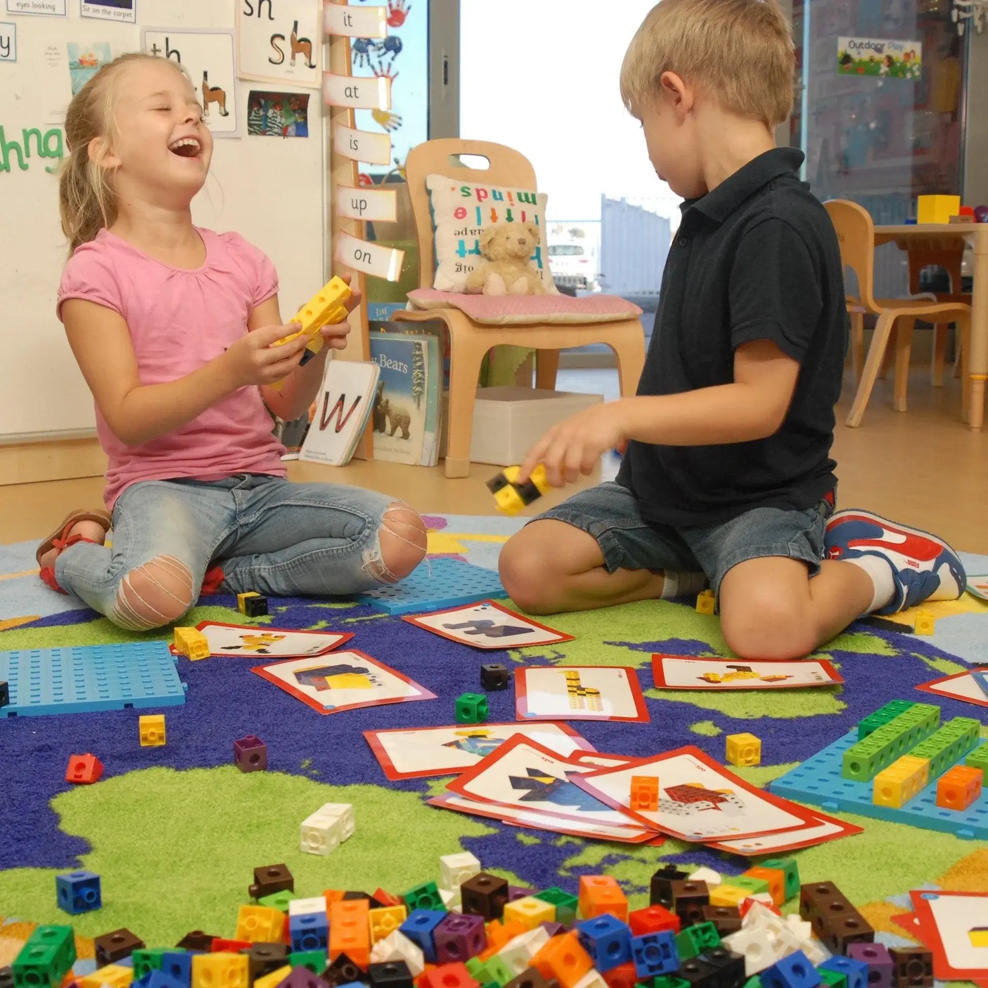 Linking Cube Classroom Set | Cogs Toys & Games Ireland