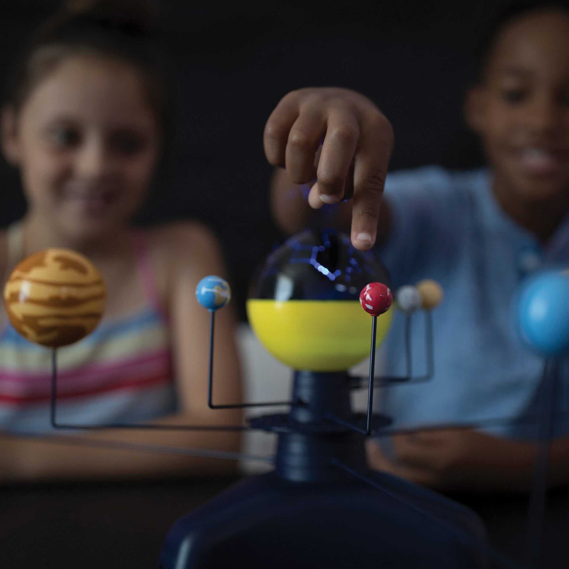 Motorized Solar System Model Kit